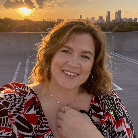 Callie's Closet (@callieclift) | Poshmark